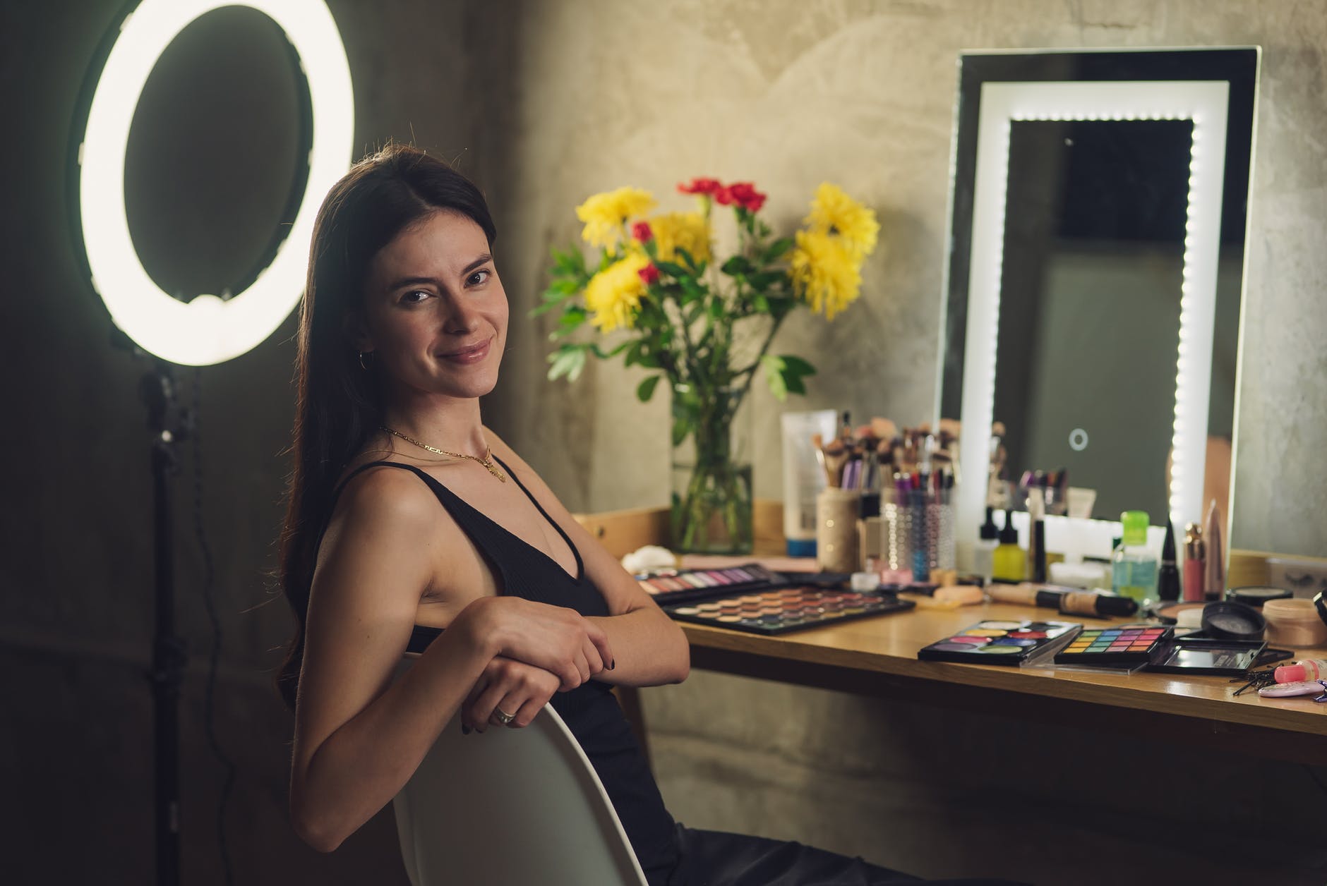 TheLAShop: How to Choose the Right Ring Light